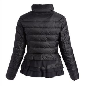 T Tahari | Jackets & Coats | T Tahari Puffer Jacket W Ruffle Hem Womens ...